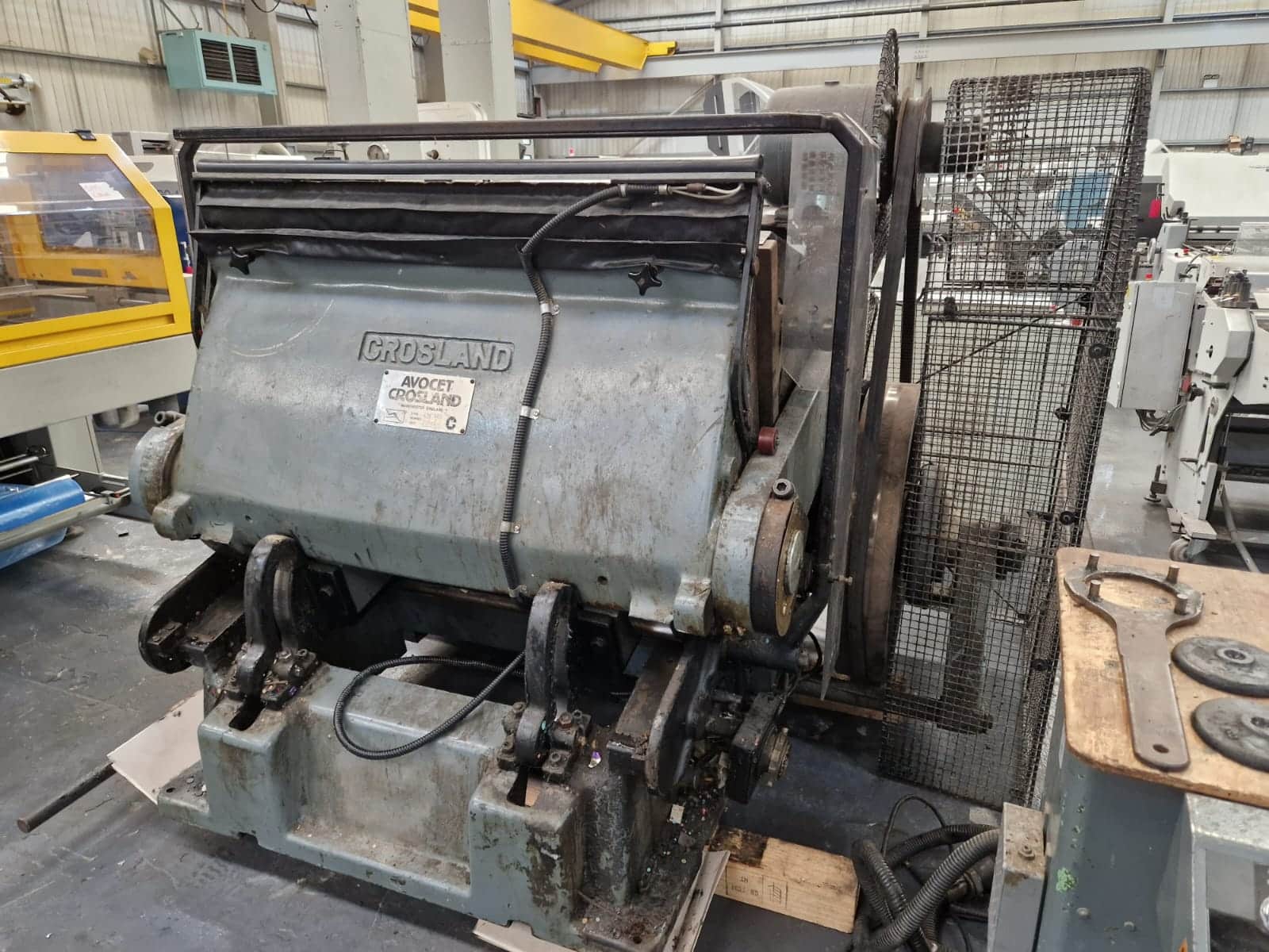 Crossland TXG - Graphics Impex Services